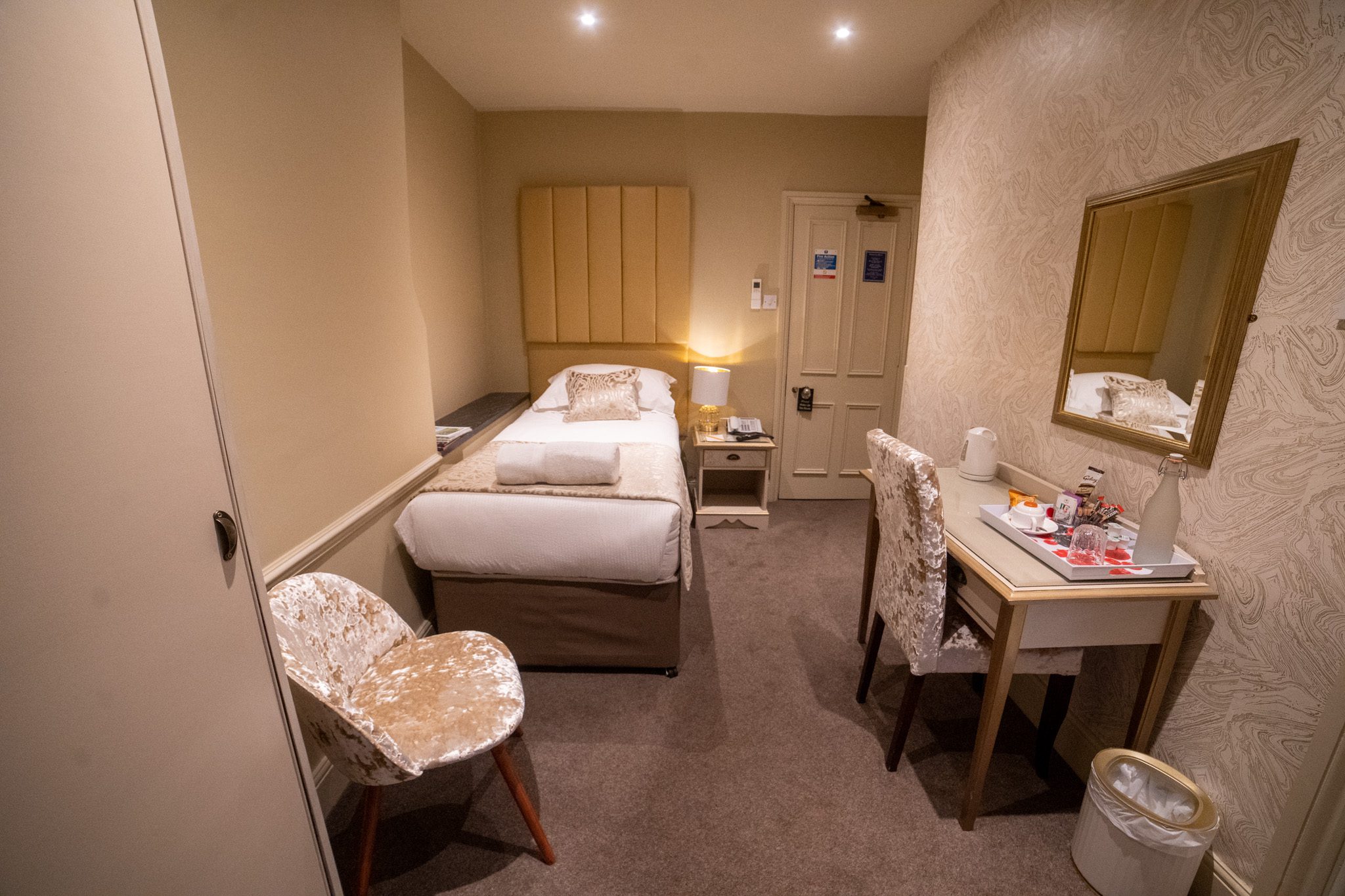 Our Rooms - The Burlington House Oxford